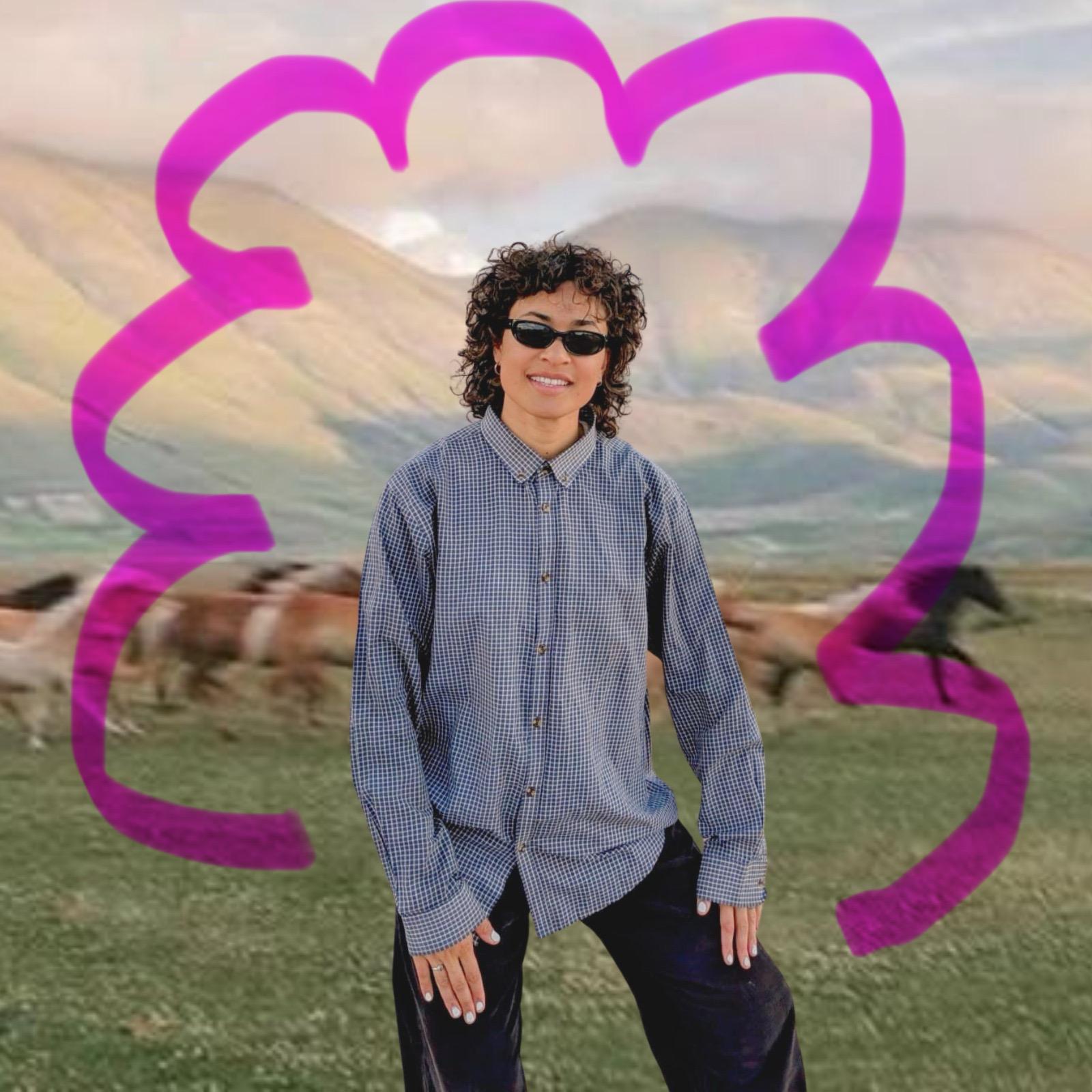 about – araya komai